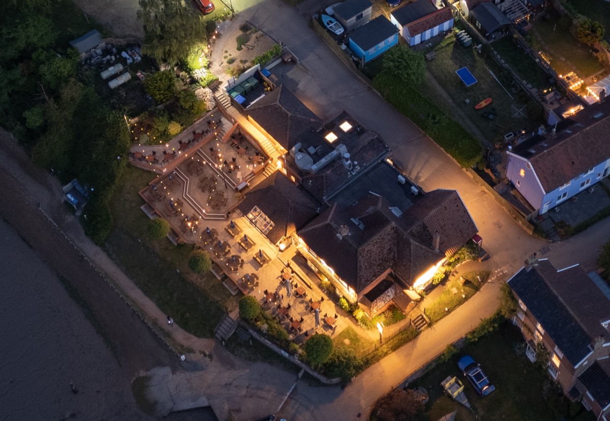 Gallery. – Maybush Inn