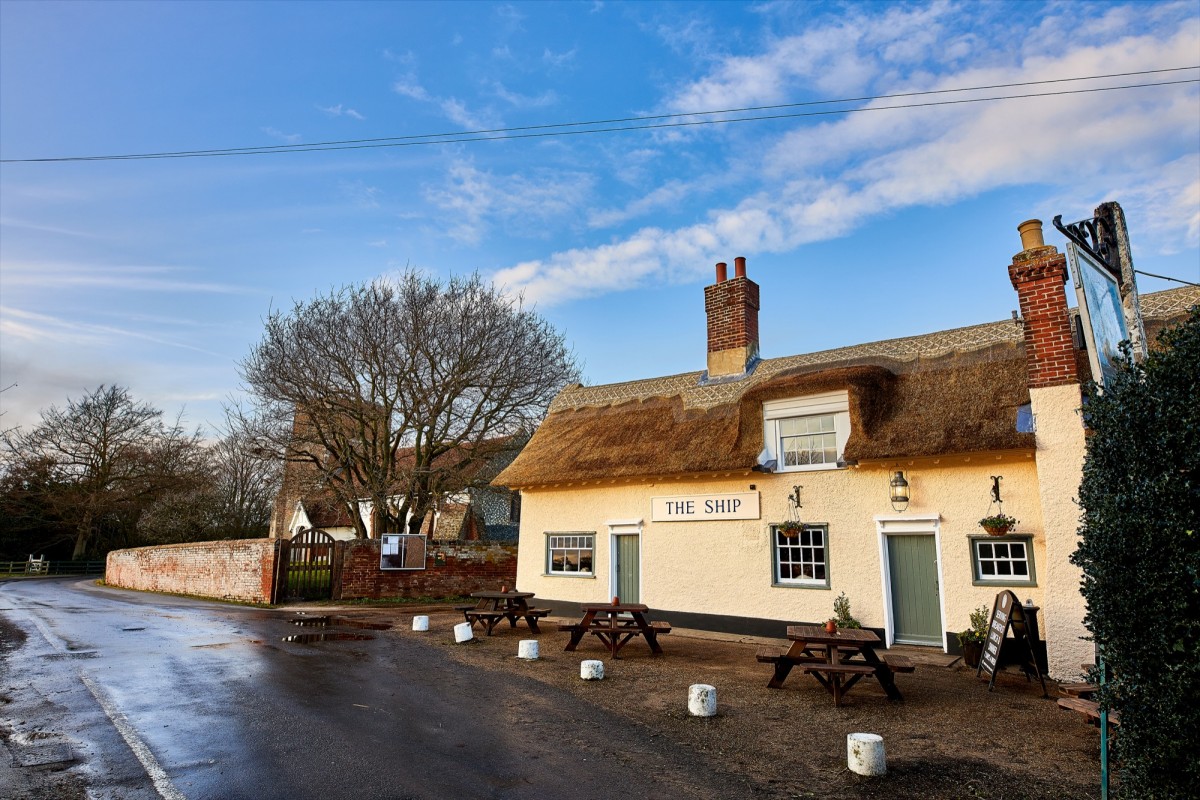 gallery – The Ship Levington