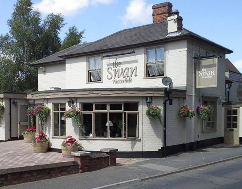 chrisu2r – Deben Inns Ltd