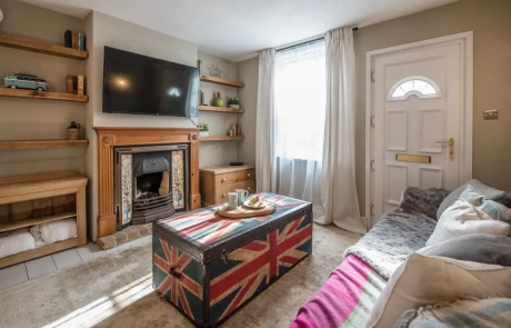 Deben Inns Ltd – Welcome Inn