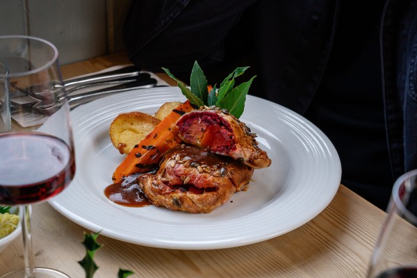 Sunday Roasts – Offers – Deben Inns Ltd